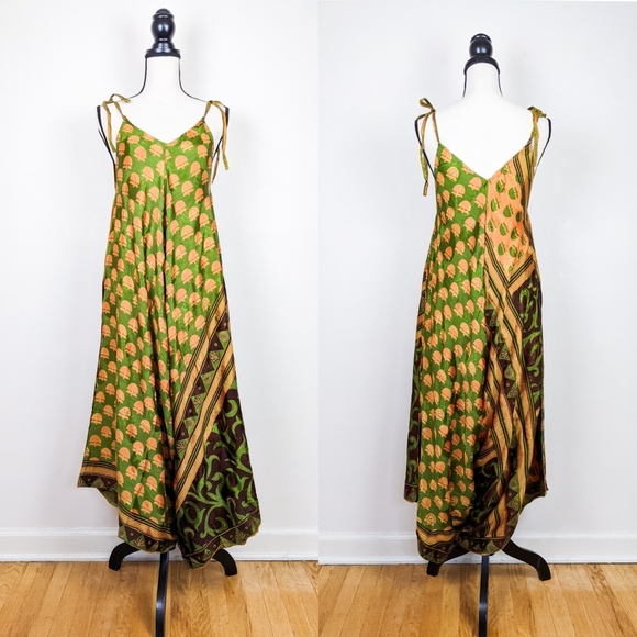 Baizaar | Pants & Jumpsuits | Nwt Baizaar Green Gold Repurposed Sari ...